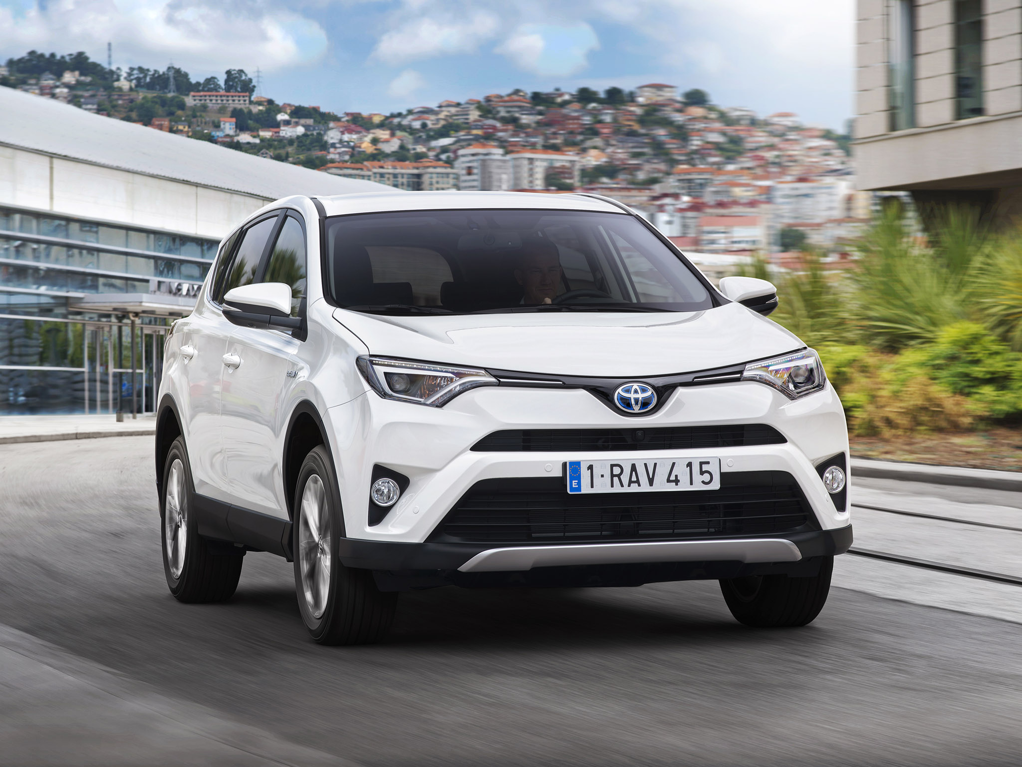 A Toyota a világelső - JÁRMŰIPAR.HU