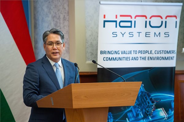 40 új munkahelyet teremt a Hanon Székesfehérváron - JÁRMŰIPAR.HU