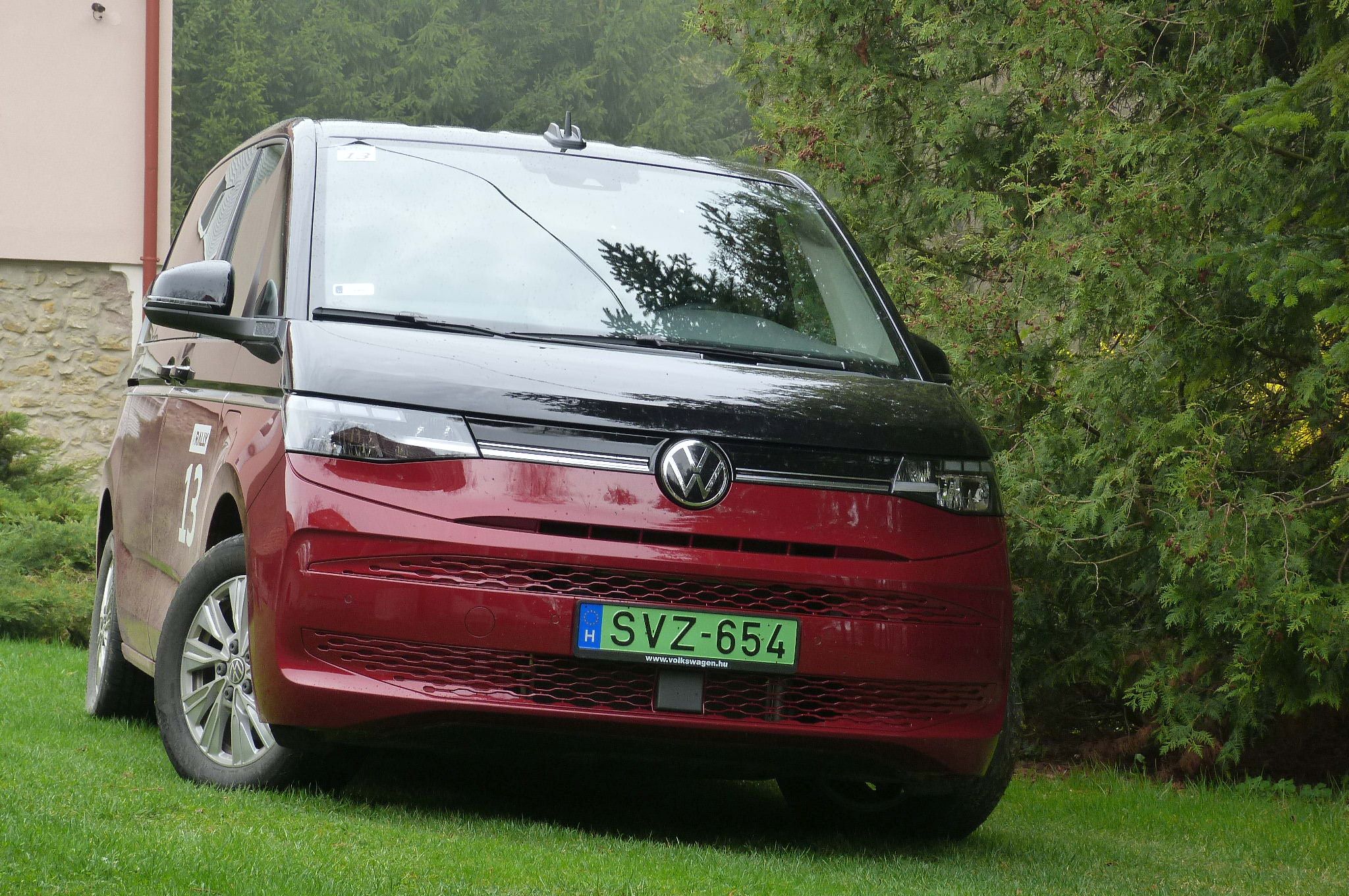 Volkswagen Multivan T7 eHybrid teszt: bulimobil - JÁRMŰIPAR.HU