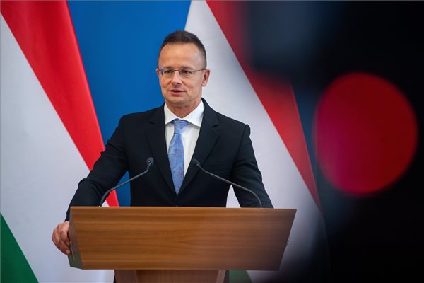 Bővít az akkumulátoripari beszállító Szadán - JÁRMŰIPAR.HU