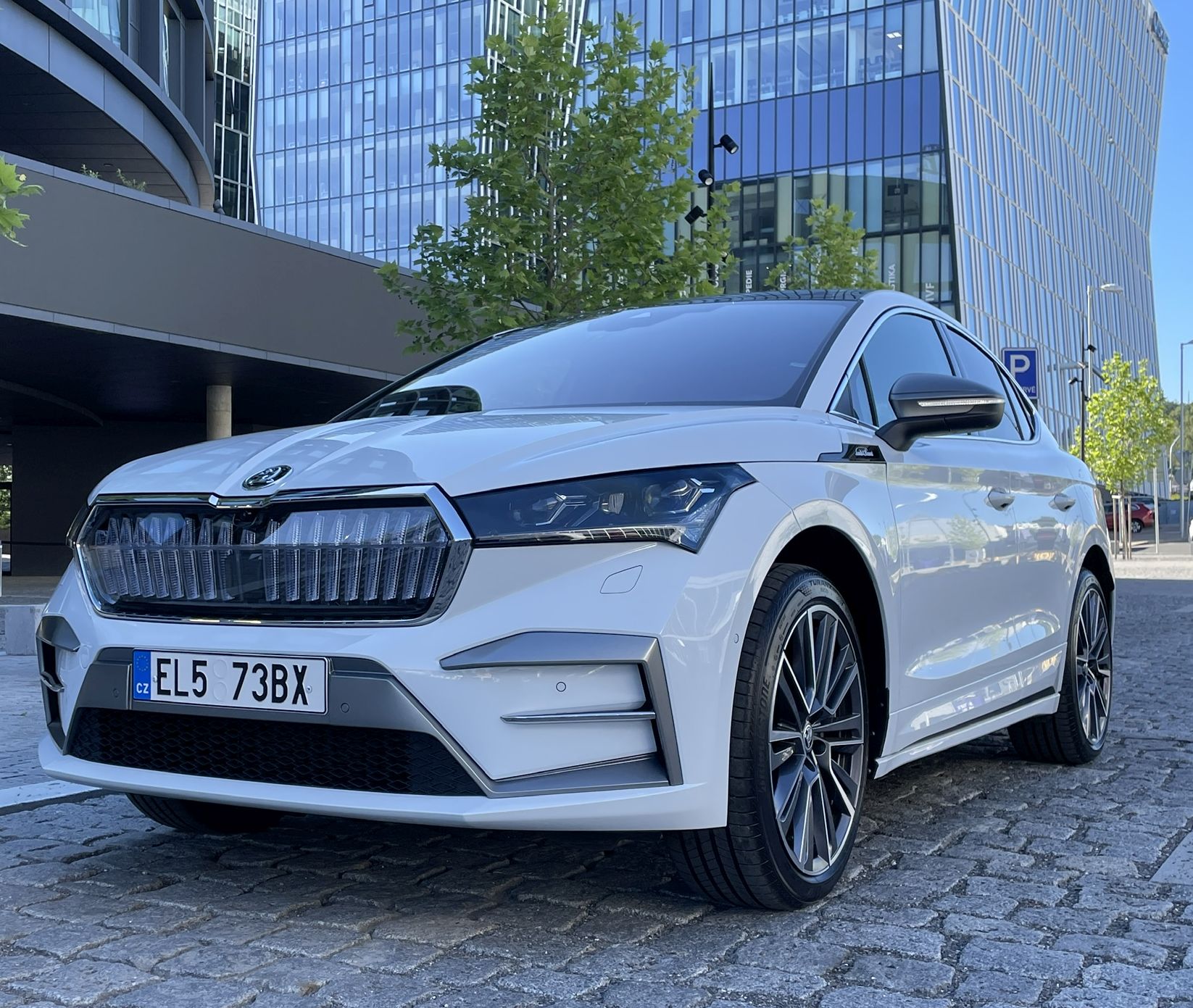 Superb Combi vagy Enyaq Coupé? • ZÖLDJÁRMŰIPAR.HU